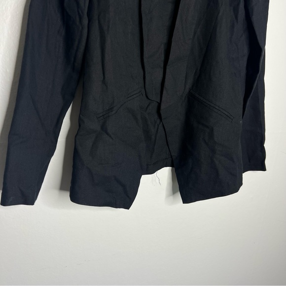 Lulus | Jackets & Coats | Nwt Lulus Miss Punctuality Black Lightweight ...